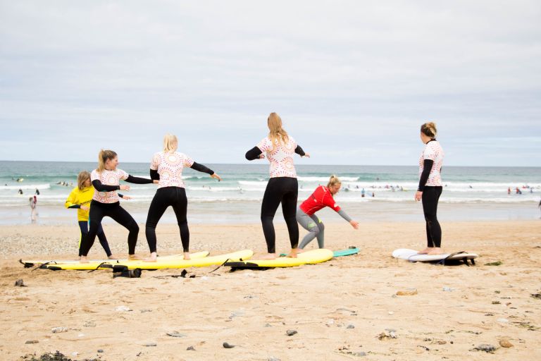 Surf Lessons & Surf Hire : Quiksilver Surf School Newquay