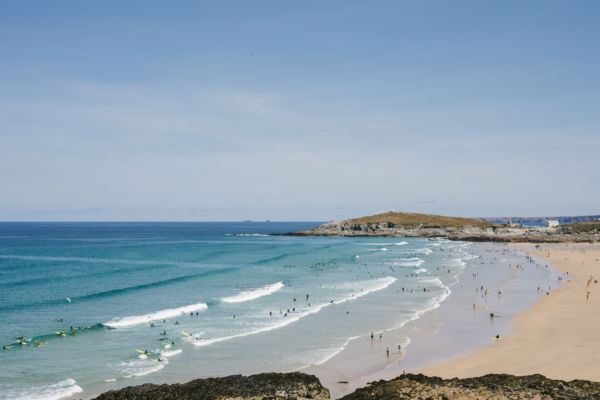 Surf Lessons & Surf Hire : Quiksilver Surf School Newquay