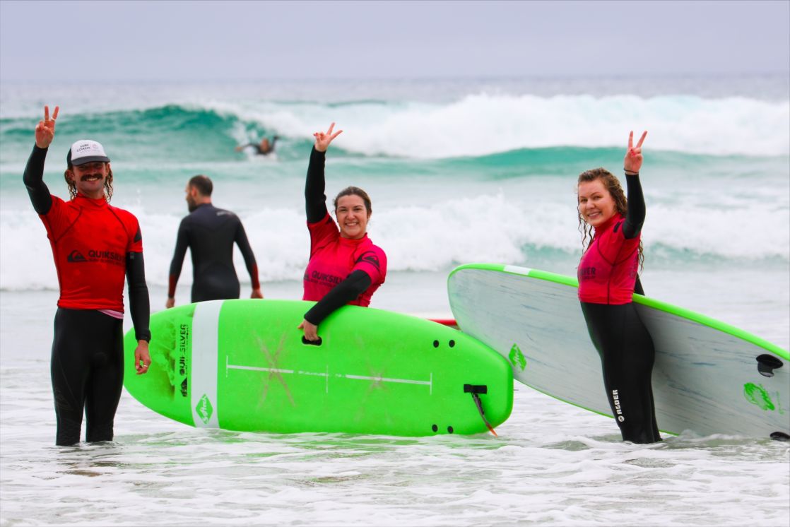 Beginner Surf Lessons Newquay : Quiksilver Surf School Newquay